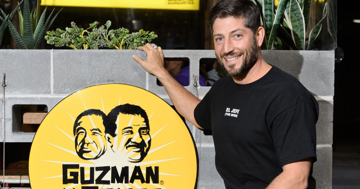 Steven Marks khởi nghiệp thành công từ xây dựng đế chế đồ ăn nhanh