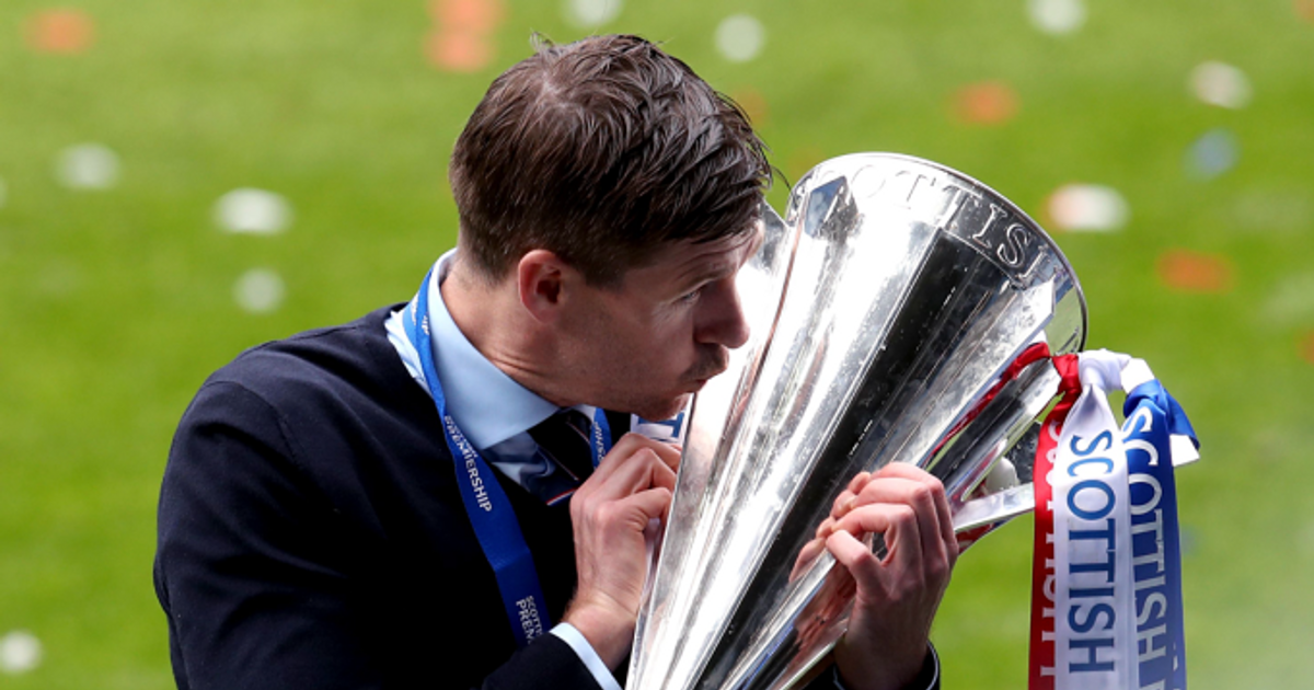 Start-up đầy màu hồng của Steven Gerrard
