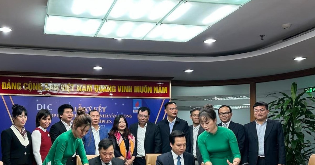 PVPower mua tòa nhà văn phòng dự án DLC Complex