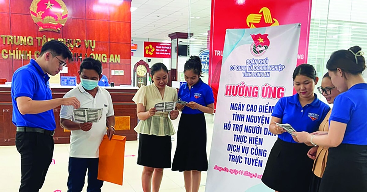 Xây dựng nền hành chính chuyên nghiệp, minh bạch