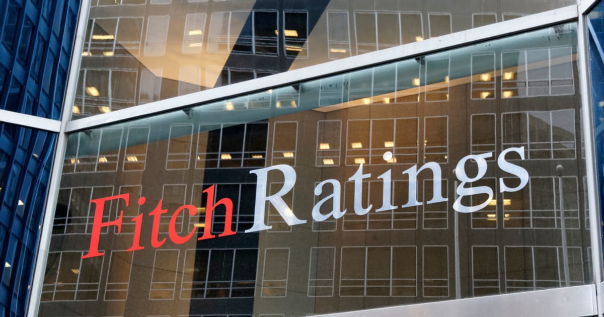 Fitch Ratings nâng xếp hạng công cụ nợ dài hạn có bảo đảm của Việt Nam