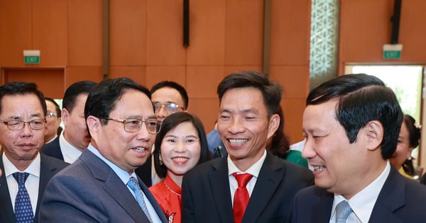 Thường trực Chính phủ gặp mặt đại diện doanh nghiệp nhân ngày Doanh ...